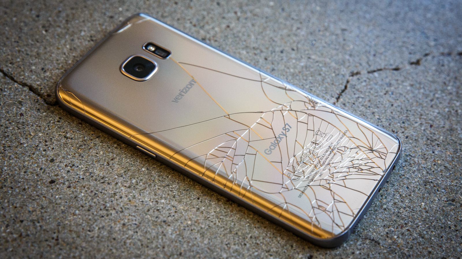 Is your Samsung Smartphone Back Glass Is Broken? - Yorit Blog